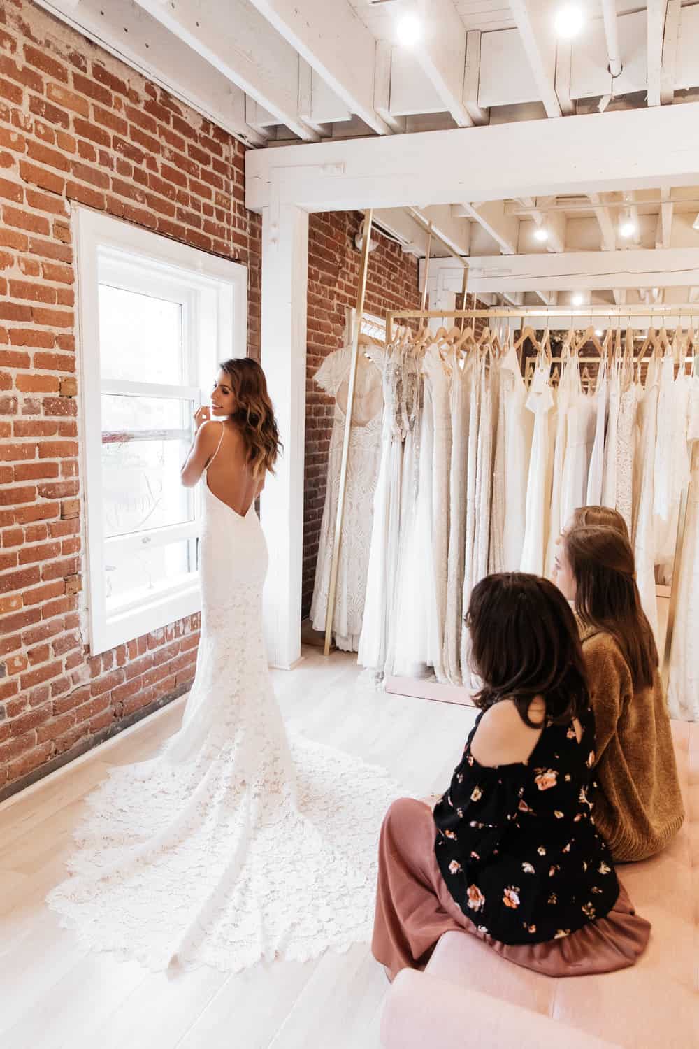 Tips & Tricks On Picking Out The Perfect Dress | Breezin'